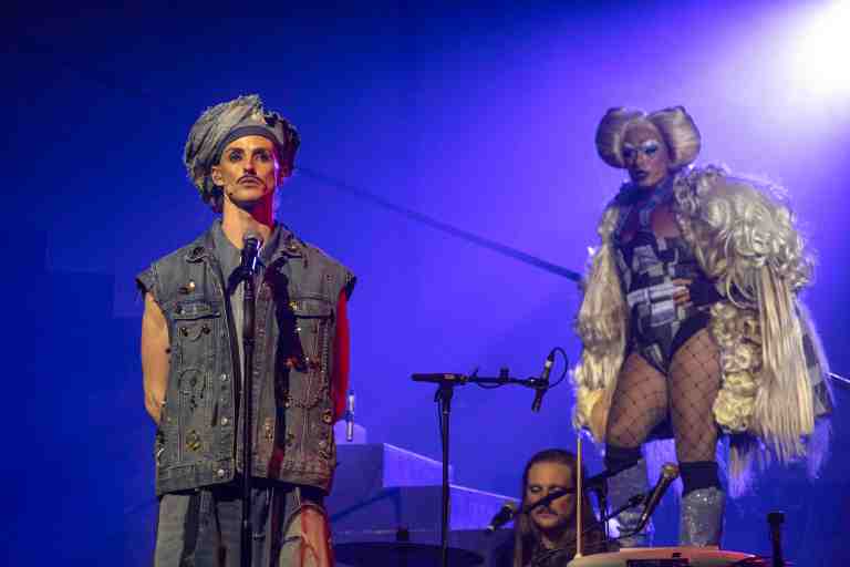 REVIEW: Hedwig and the Angry Inch launches in Sydney – Musicaltheatre ...