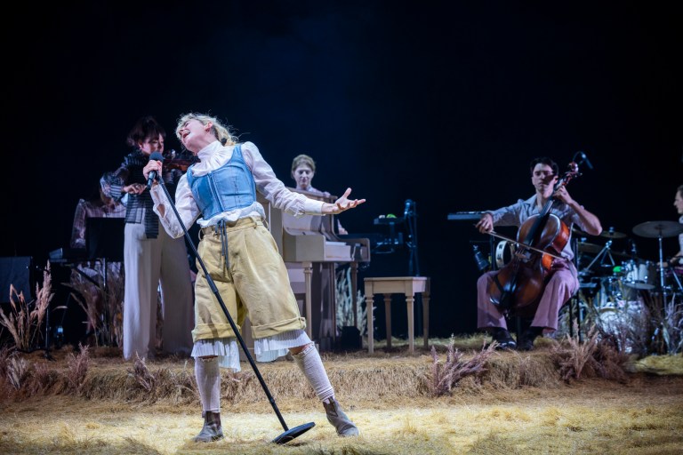REVIEW: My Brilliant Career shows off the best of Australian theatre in ...